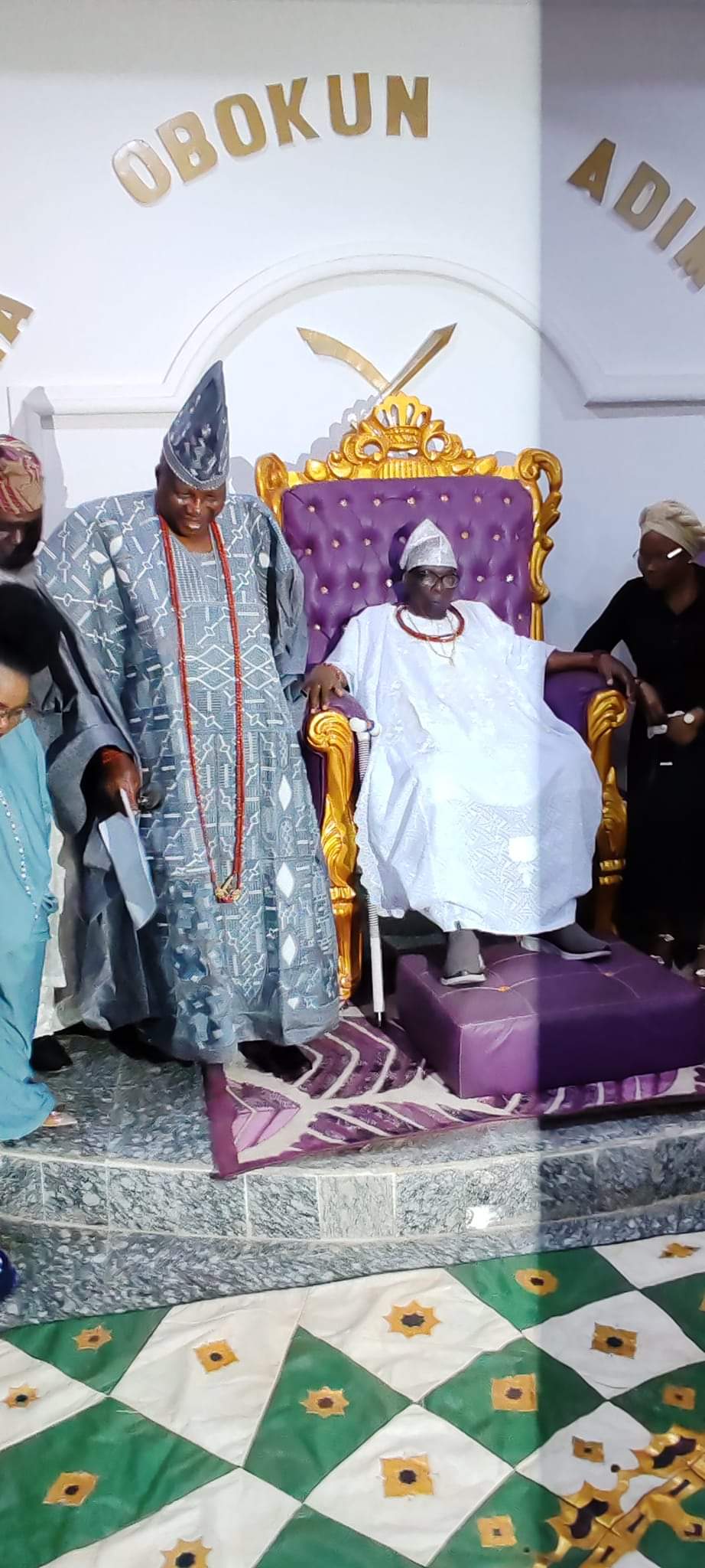 Owa Obokun unveils seven-man monitoring team to oversee Ijesaland LGAs ...